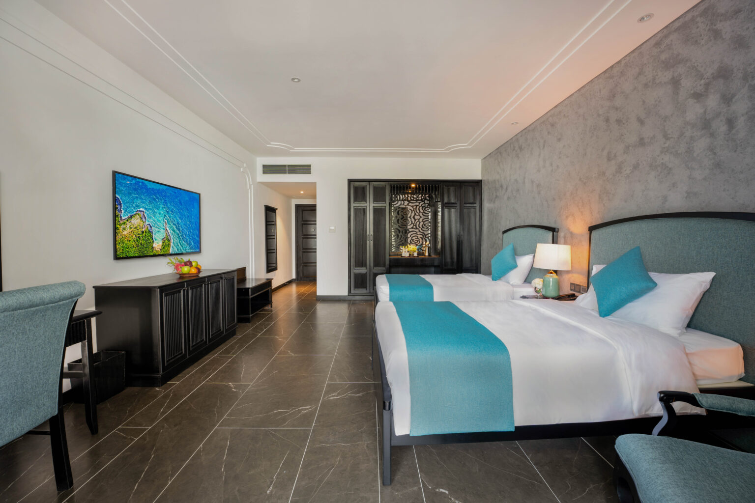 Trang chủ - Dankbaar